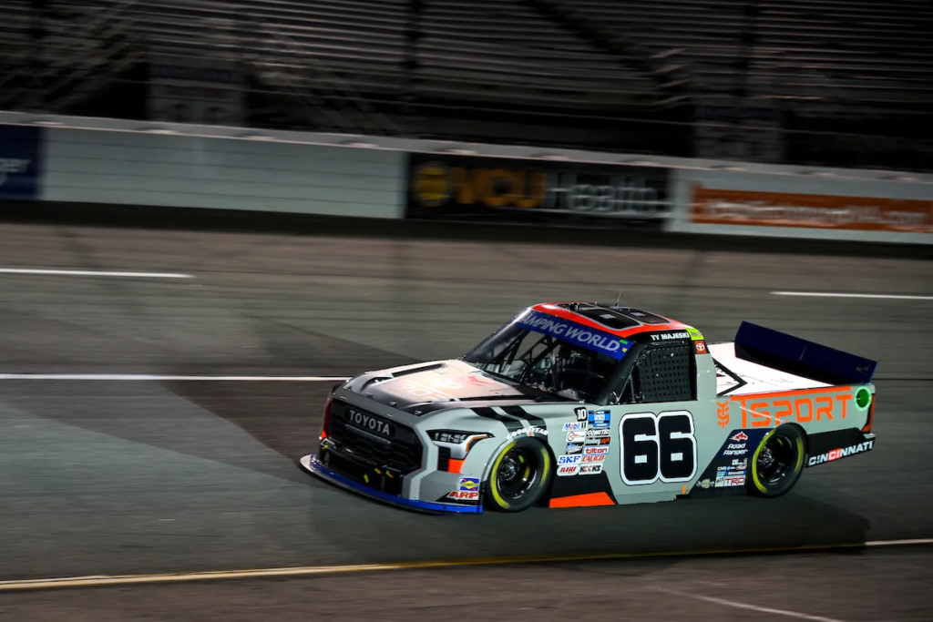 2022 - #66 ThorSport Racing - Scheme Haven